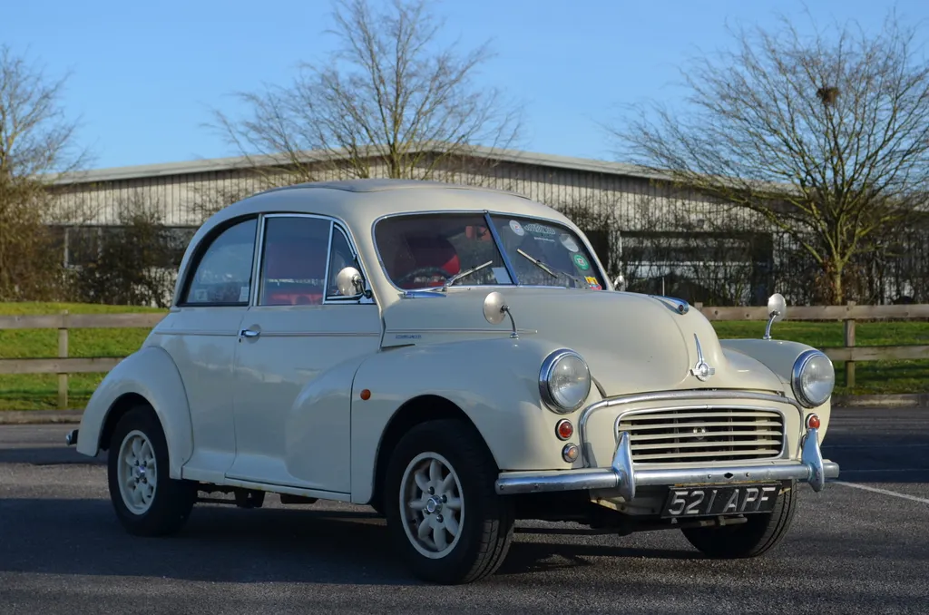 Classic Morris Cars for Sale | CCFS