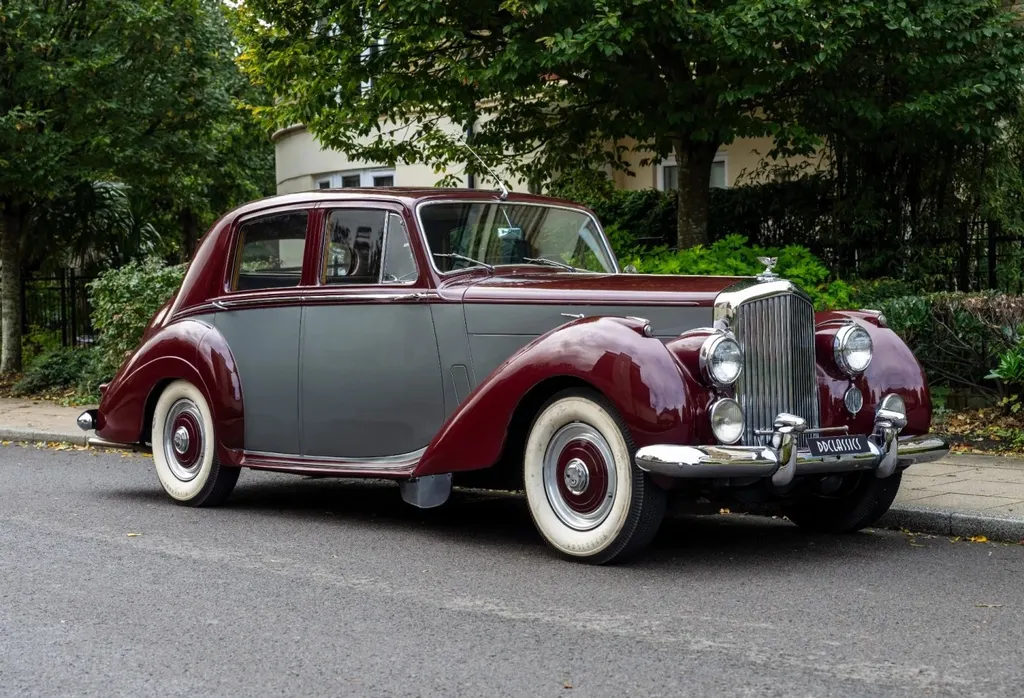 Classic Bentley Cars for Sale | CCFS