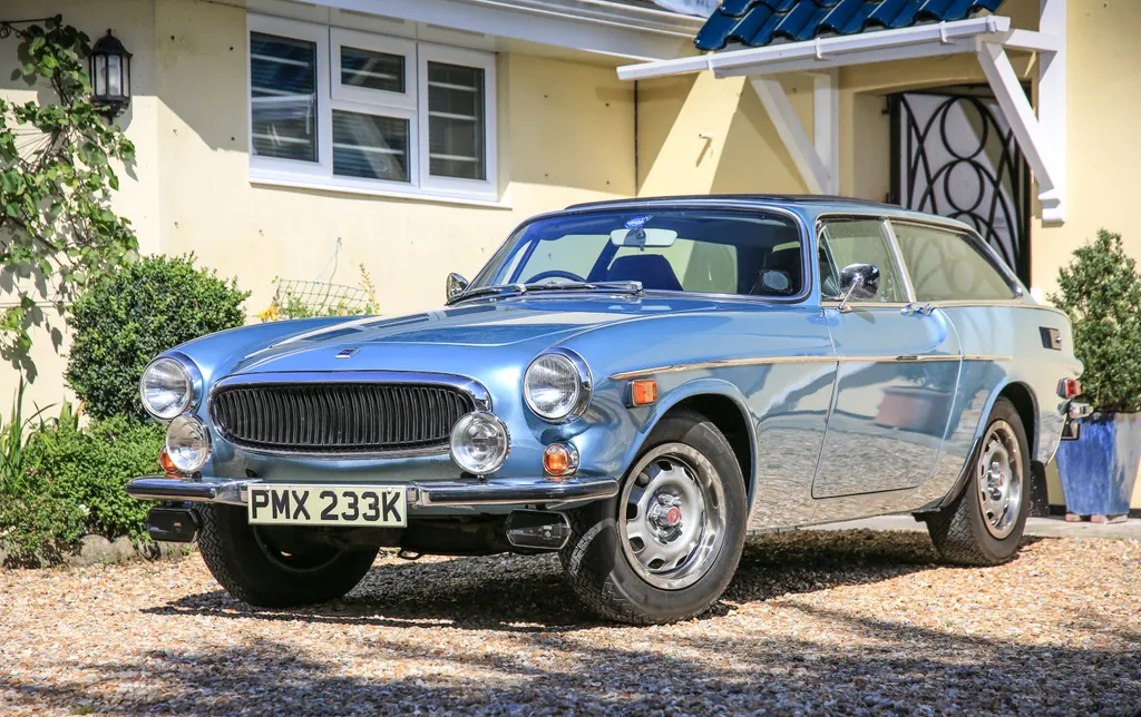 Classic Volvo Cars for Sale | CCFS