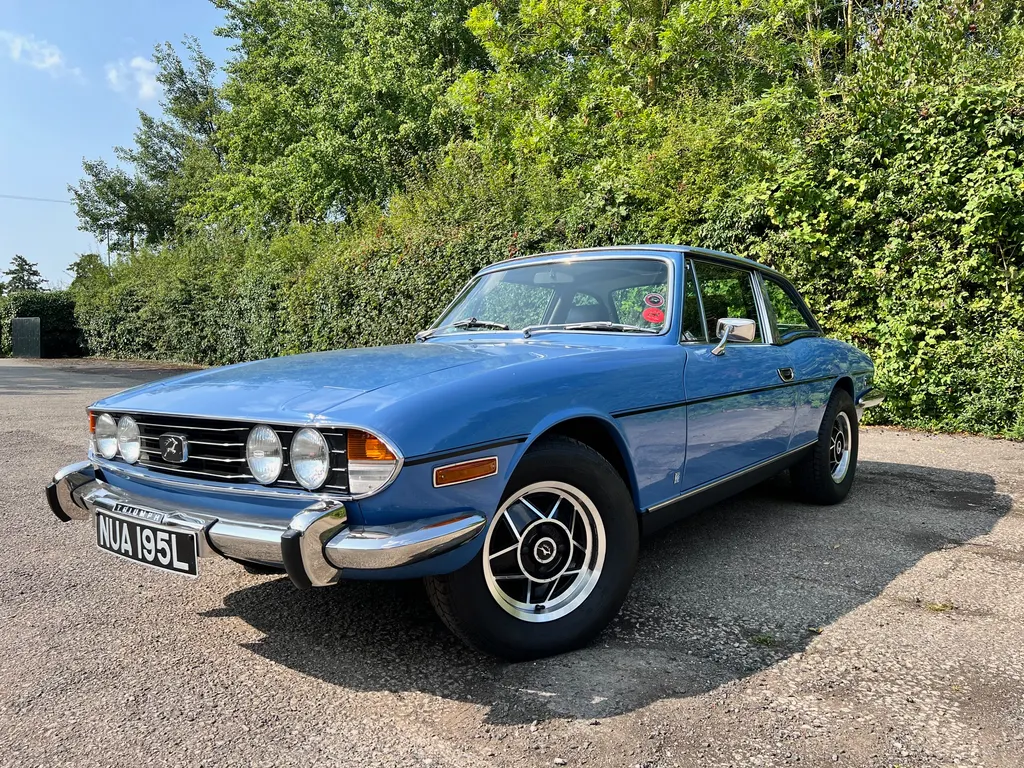 Classic Triumph Stag Cars for Sale | CCFS