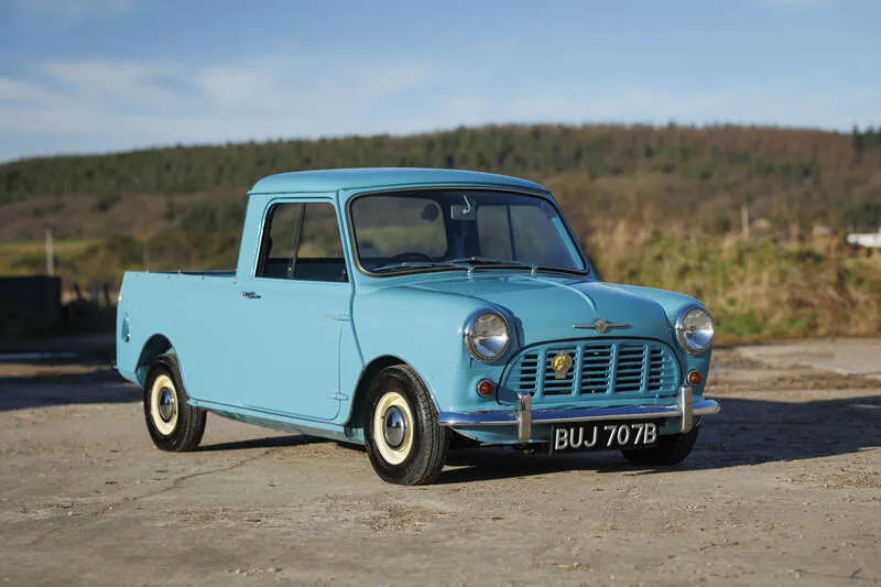 Classic Morris Cars for Sale | CCFS